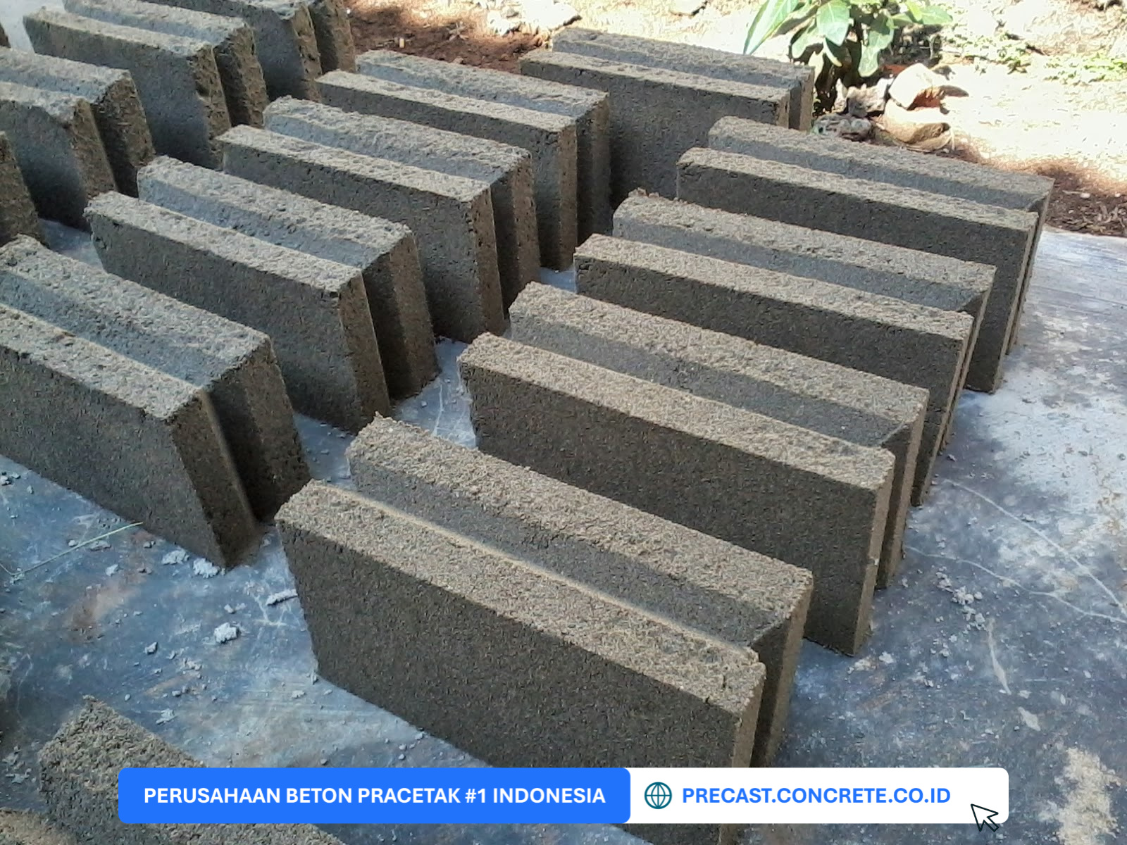 Jual Batako Kirim ke Raja Ampat - Precast.Concrete.co.id